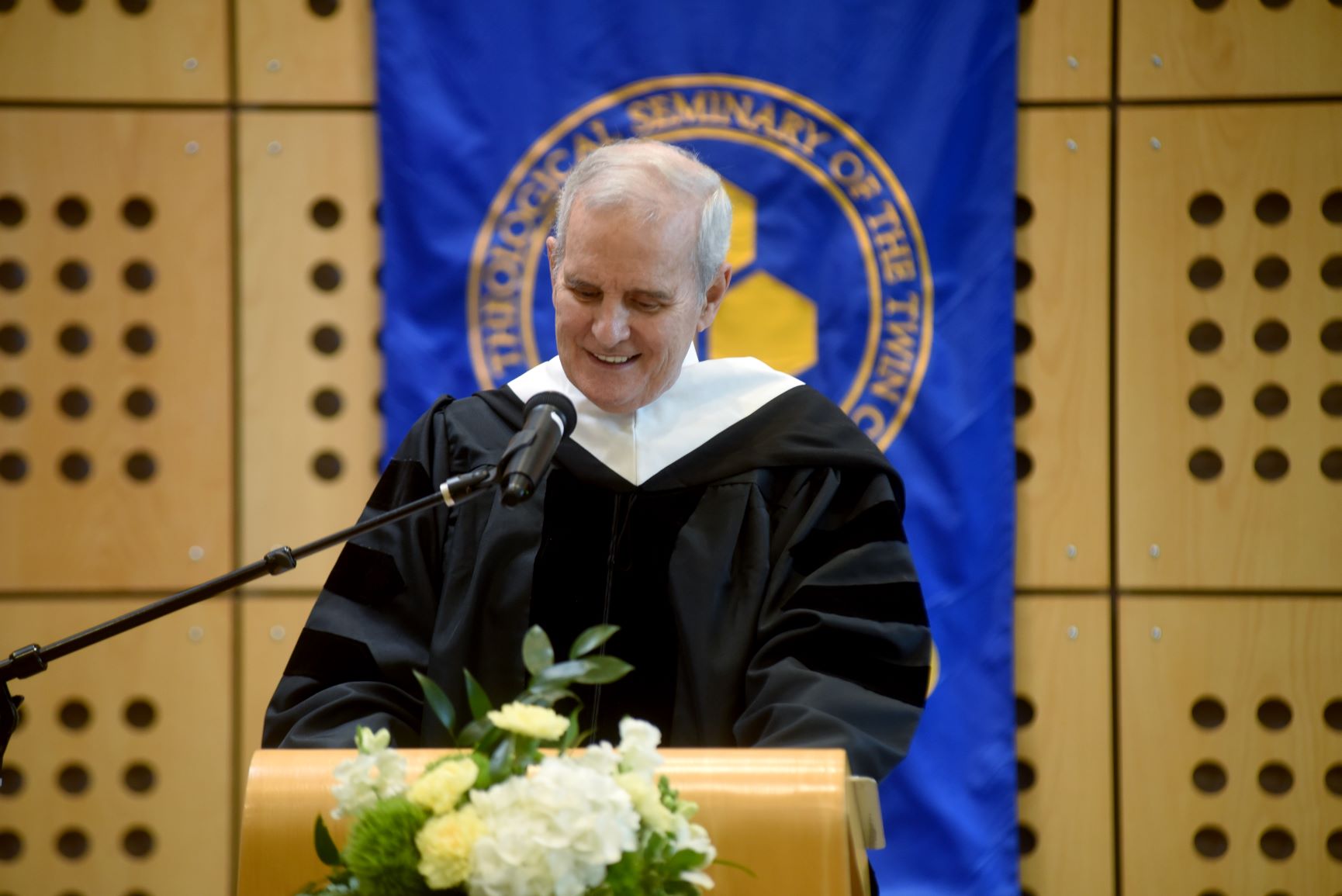 The Honorable Mark Dayton receives an honorary doctorate from United ...
